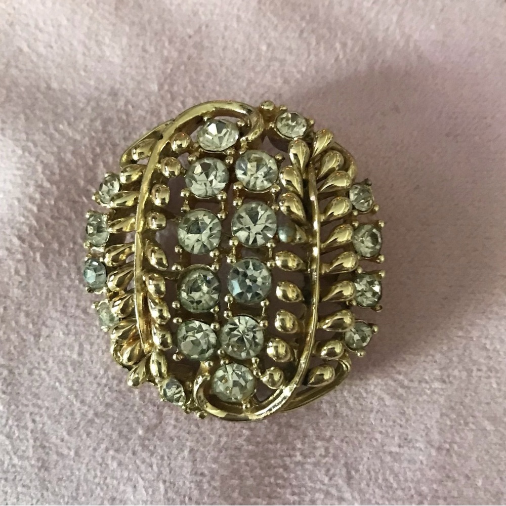 Signed Star Vintage Brooch Pin - Gem